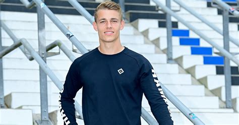 Hsv Verpflichtet Miro Muheim Fest Hsv De