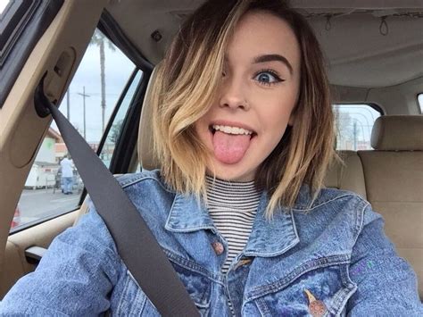 Acacia Brinley Hair Inspiration Cut Her Hair Short Hair Balayage