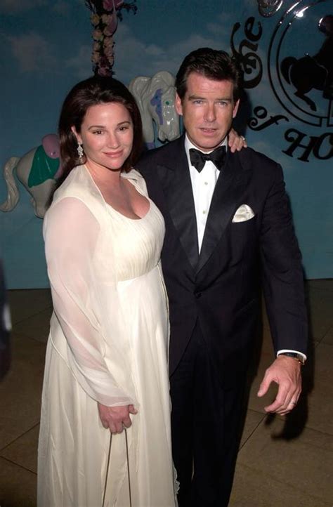 Pierce Brosnans ‘absolutely Stunning Wife Stuns With Transformed New