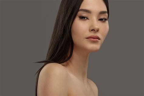 Premium Photo Attractive Nude Girl Having Clean Face Body Skin Smooth
