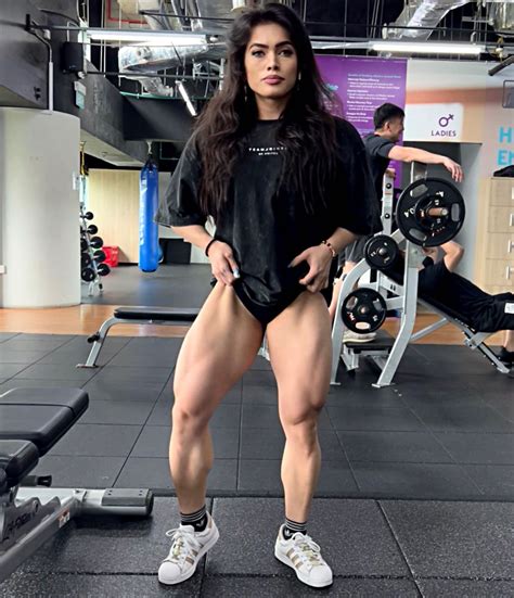 Skinny Legs Bodybuilder