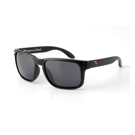 Marina The Rainbow Row