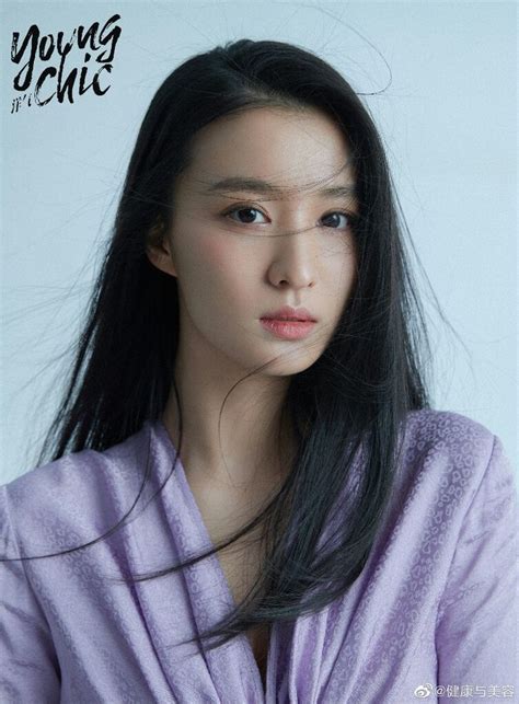 Pin By Zed ® On Wang Chu Ran Chinese Actress Poses For Photos Hong