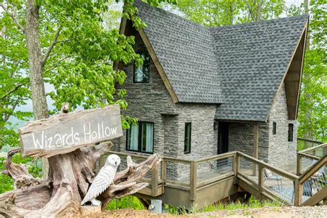 8 Magical Harry Potter Themed Airbnbs