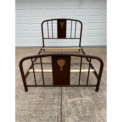 1930s Simmons Full Size Metal Bed Frame Chairish
