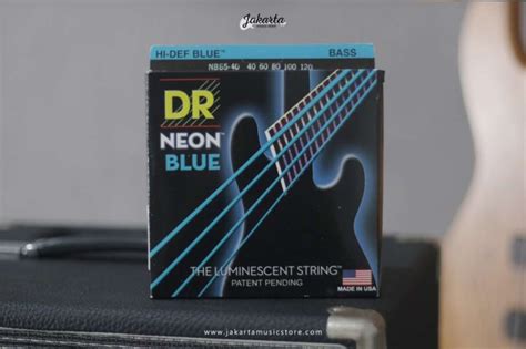 Promo Dr Neon Blue 40 120 Glow In The Dark Coated Bass Strings Usa