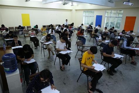 Chinese Proficiency Test Held At Myanmars Yangon University For First