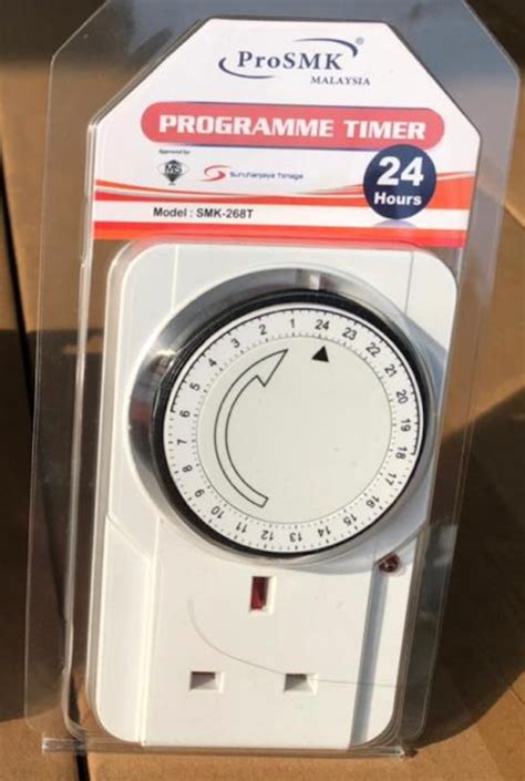 24 hour segmented timer switch energy saving plug timer socket kit with programmable time