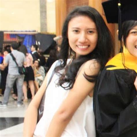 Cynthia Dewi Youtube