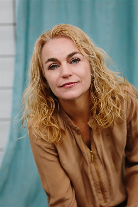 Signering Eva Edberg Erik Hultgrens Bokhandel