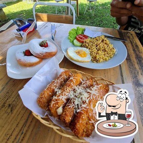 Bata Cafe Bandung Restaurant Reviews