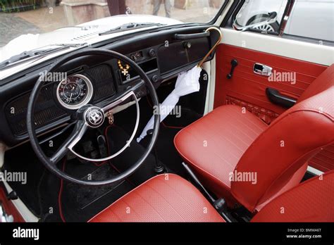 Vw Beetle Classic Interior 2019 Volkswagen Beetle Classic Look