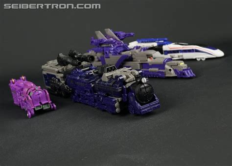Transformers War For Cybertron Siege Astrotrain Toy Gallery Image