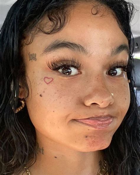 𝙋𝙄𝙉 𝙪𝙧𝙗𝙖𝙣𝙗𝙧𝙖𝙩𝙩𝙞𝙚 ૮₍˃̵֊ ˂̵ ₎ა Small Face Tattoos Face Tattoos For