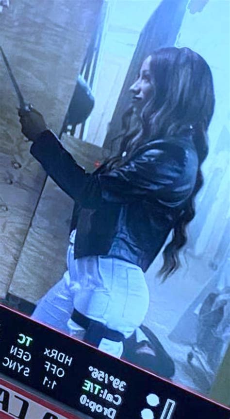 Shes Thick In The Thighs And Booty Rsashabankswwe