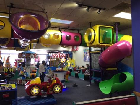 90s Chuck E Cheese Playground Photos At Chuck E Cheese Ciudad De