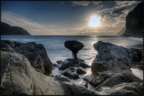 Kannesteinen Rock Unusual Mushroom Shaped Formation In Opp