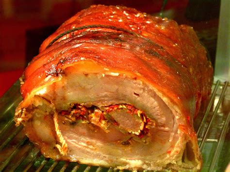 100 Lechon Wallpapers