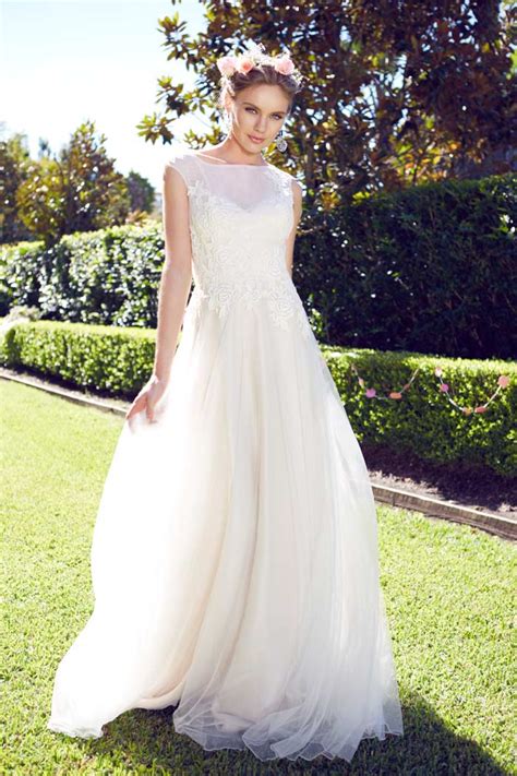Outdoor Wedding Dress Ideas 60 Photos