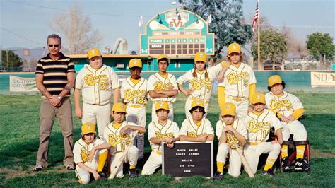 Meet The Cast Of Bad News Bears Movie