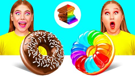 مربى البرتقال دونات مقابل الشوكولاته دونات مقابل ريال دونات تحدي تحديات مضحكة Boogaga Youtube