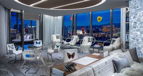 Damien Hirst Art In Worlds Most Expensive Hotel Suite See Inside