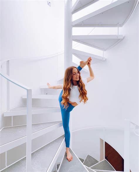 Anna Mcnulty Photos From My New House Tour Yt Video 🏡 Have You Watched It Outfit Halara