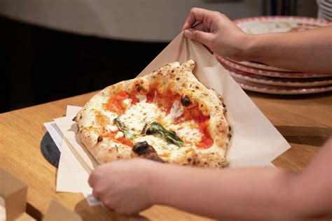 Sforno In San Francisco Specializes In Neapolitan Pizza A Portafoglio