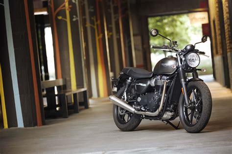 Triumph Street Twin Cafe Racer Custom
