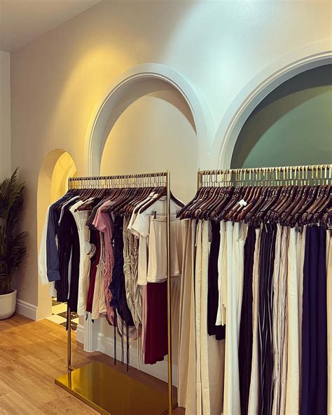 Kimber Kimberofficial • Instagram Photos And Videos