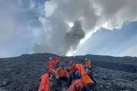 Tragedi Gunung Marapi Mengenang 23 Pendaki Yang Meninggal Dalam Erupsi Sumbar Kobaran