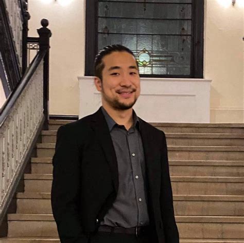 Daniel Chiu Baritone Short Biography