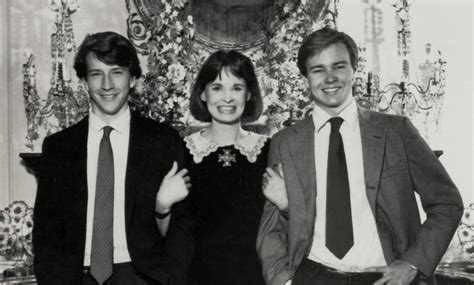 Anderson Cooper And His Mother Gloria Vanderbilt A Photo Documentary