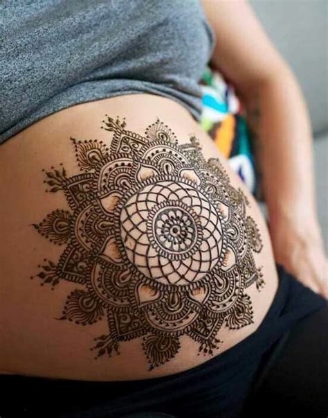 Pin Di Lea O Su Belly Art Hennè Mani Tatuaggi Con Henna Disegni Hennè