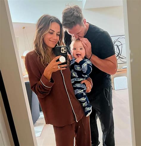 Jana Kramer Almost Miscarried While Pregnant With Son Roman Us Weekly