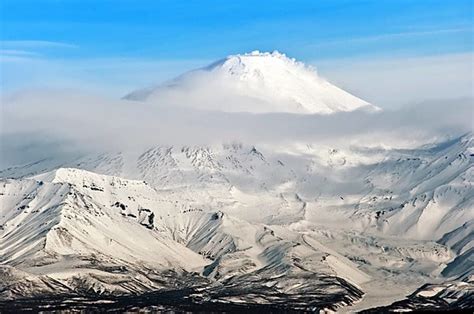 Volcano Explosion Background Images Hd Pictures And Wallpaper For Free Download Pngtree