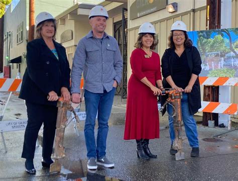 Gourmet Alley Work Begins Gilroy Dispatch Gilroy California
