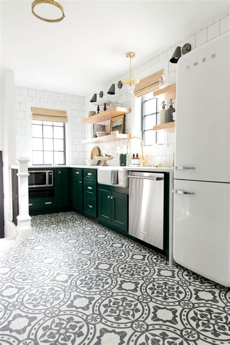 Patterned Tile Kitchen Floor Things In The Kitchen