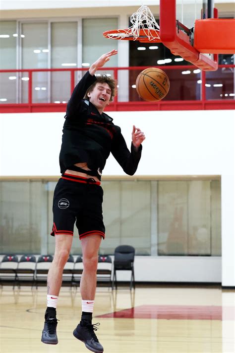 Matas Buzelis Chicago Bulls Rookies Never Before Seen Dunk