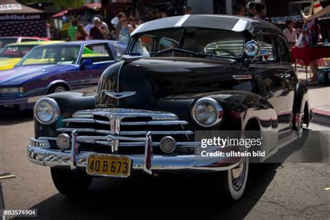 Custom Lowrider Photos And Premium High Res Pictures Getty Images