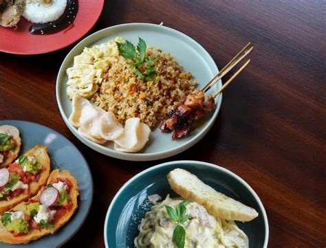 Buy 1 Get 1 Free On All Meals At Guestplates Daily From 5pm To 7pm