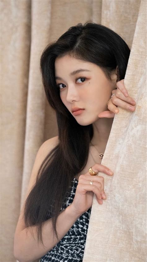Kim Yoojung 김유정 여배우 코 아름다운 여성