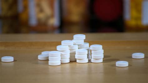 Hydroxychloroquine As Adjunct Therapy To Reduce Proteinuria In Chronic