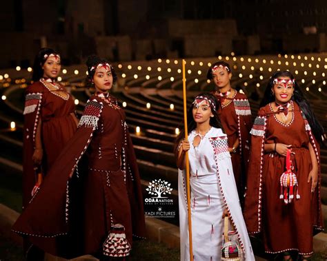 Oromo People Cultural Attire At The Irrreecha Celebration Artofit