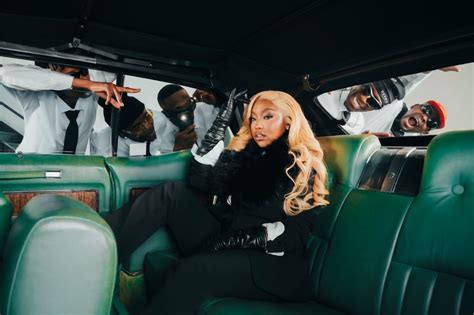 Kamo Mphela Drops Explosive New Single “partii”