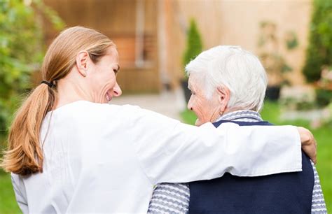 How To Keep Dementia Patients Feel Loved