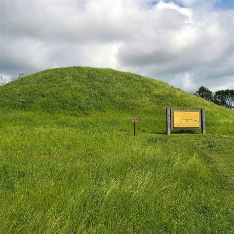Emerald Mound In Natchez Ms With Photos