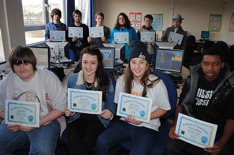 College Students Welcome Coding Into The Classroom Bath Echo