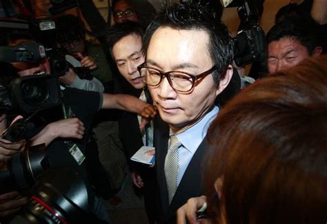 South Koreas Presidency Apologises For Sex Scandal World News