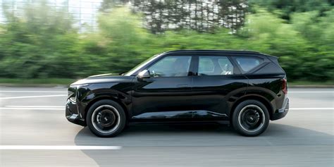 Kias Sporty New Electric Suv Spotted Ahead Of Its Big Debut [video]